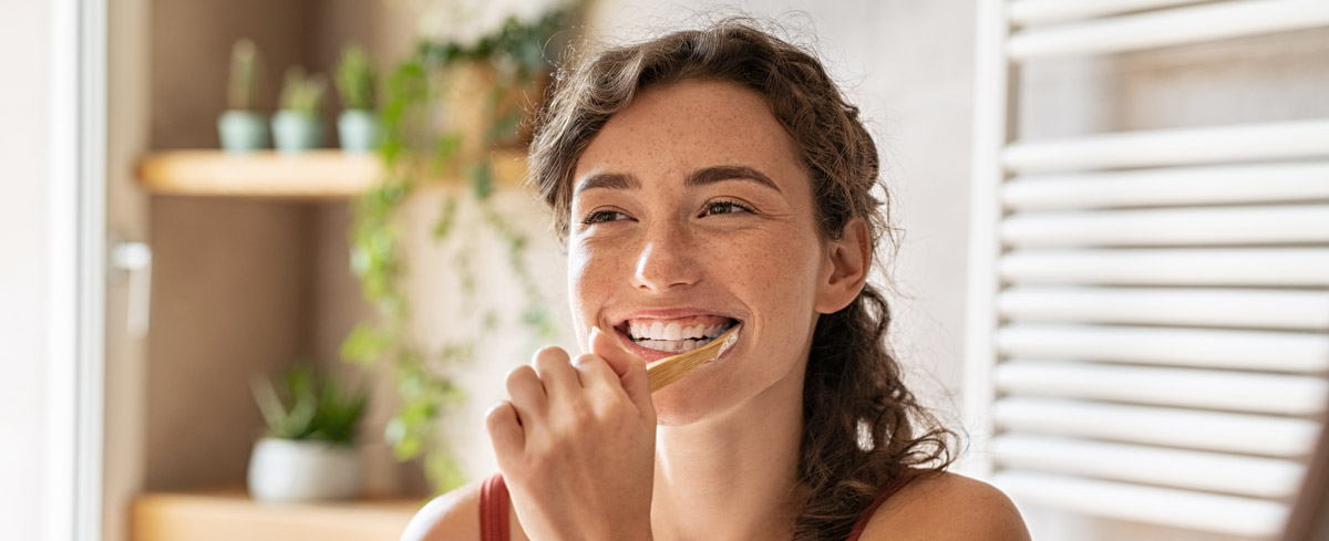 How to remove plaque for a brighter smile | Fulham Road Dental